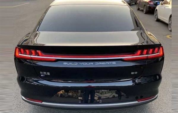 BYD E9 Large Electric Cars Luxury Sedan Left Hand Drive 185km/h 506km Range